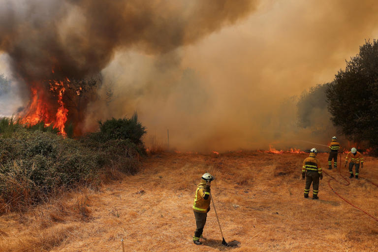 Wildfire smoke blankets UK skies in eerie haze