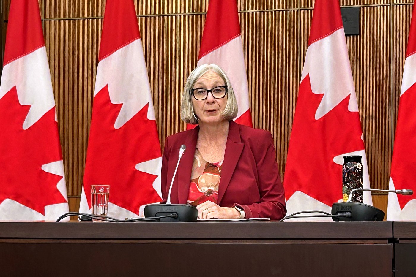 Liberals defend stepping in to end dispute between Air Canada and ...