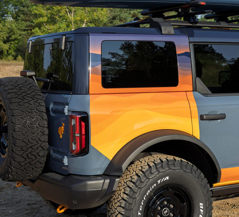 Ford Bronco Silver Lake Dunes Gives Customers Ideas for Something They ...