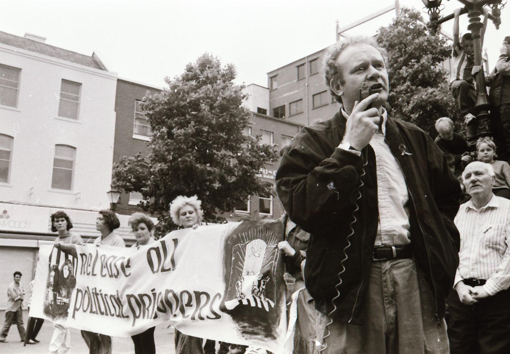 117 great pictures from Derry & Donegal back in the summer of 1995