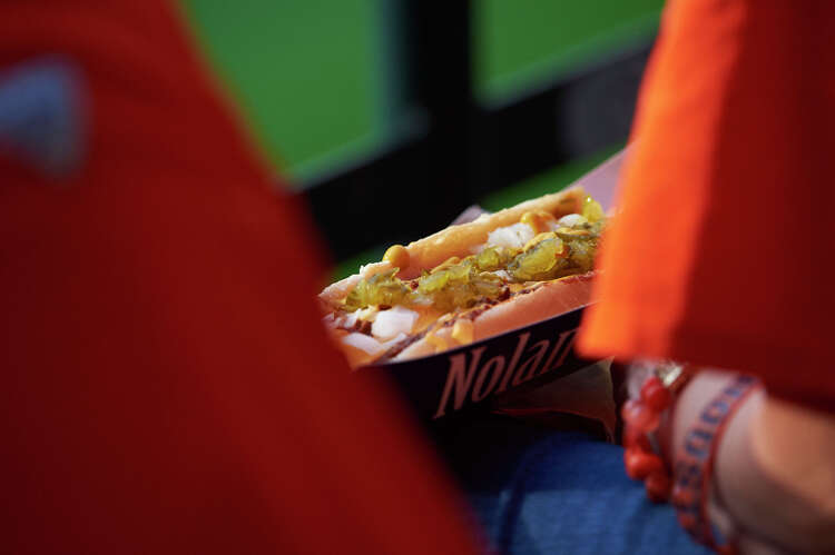 Houston Astros' have the fifth-best 'hot dog experience' in MLB ...