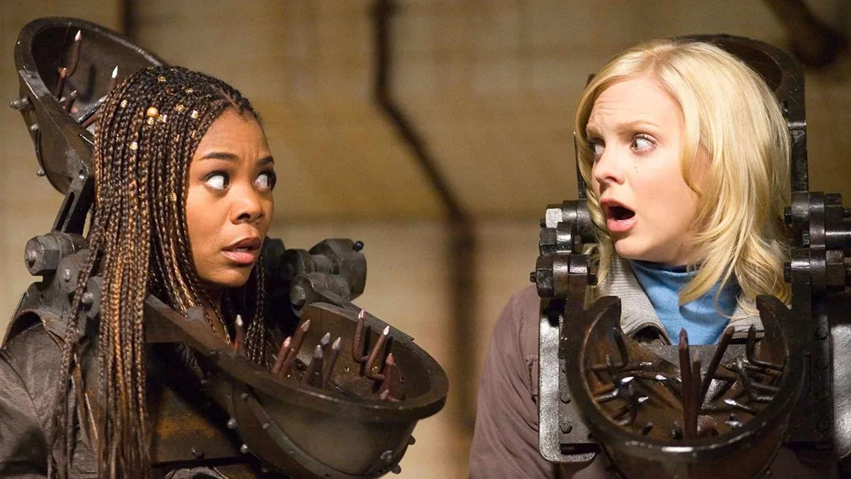 'Scary Movie' returns in 2026 with Anna Faris, Regina Hall, and ...