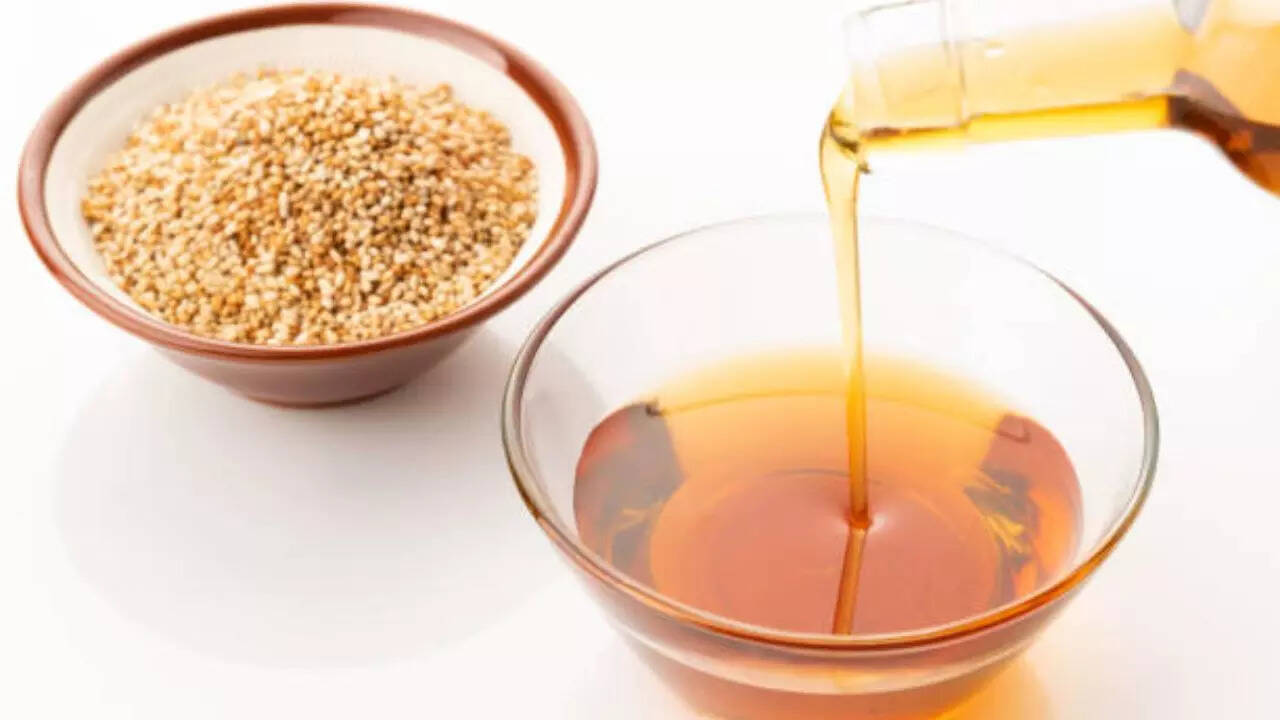 Til oil for hair growth: How to make til oil at home