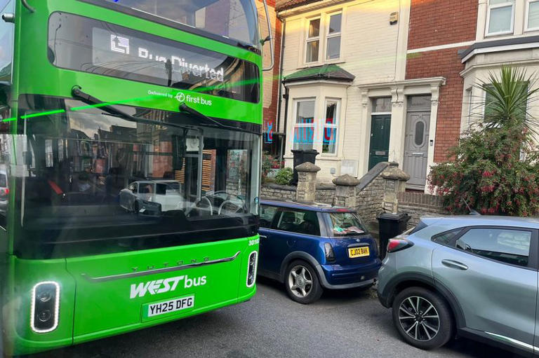 Bristol bus strike latest - everything we know as First Bus drivers set ...