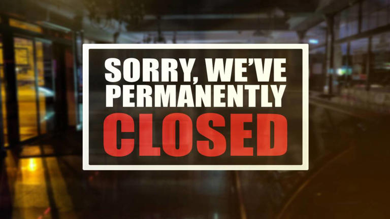 53-year-old restaurant chain Houlihan's is quietly closing locations ...