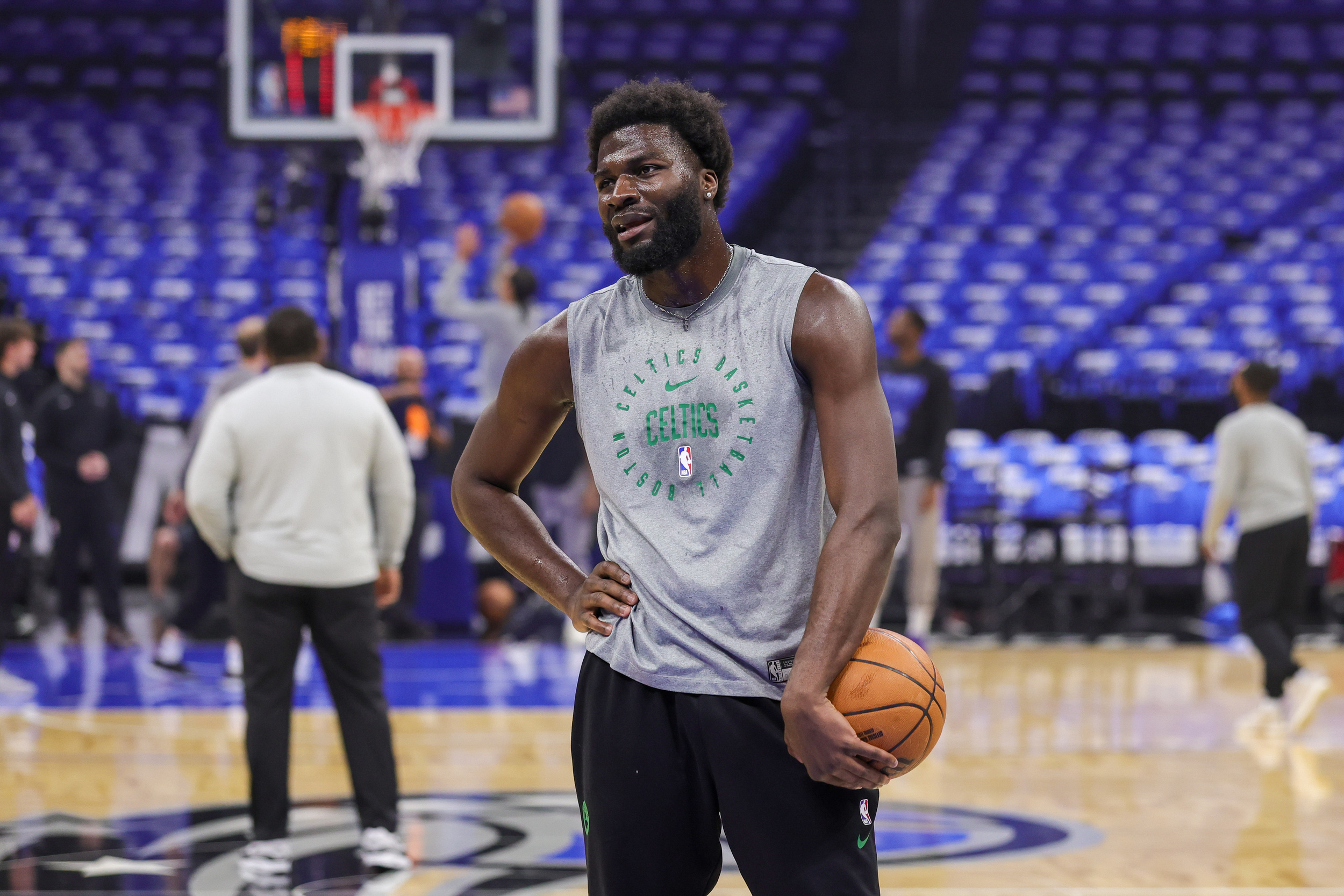Celtics new starting center shows glimpse of what's to come