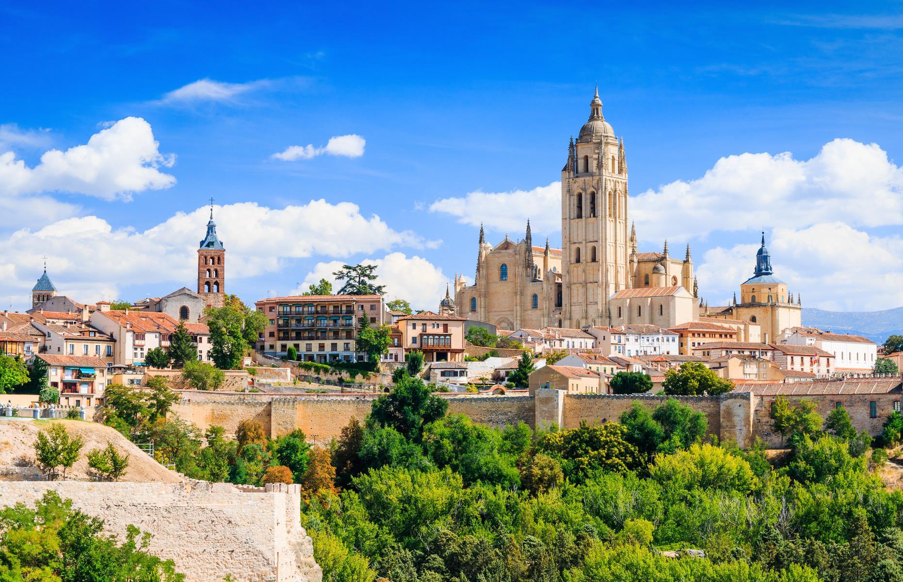 El ranking oficial: 51 destinos históricos infravalorados que hay que ...