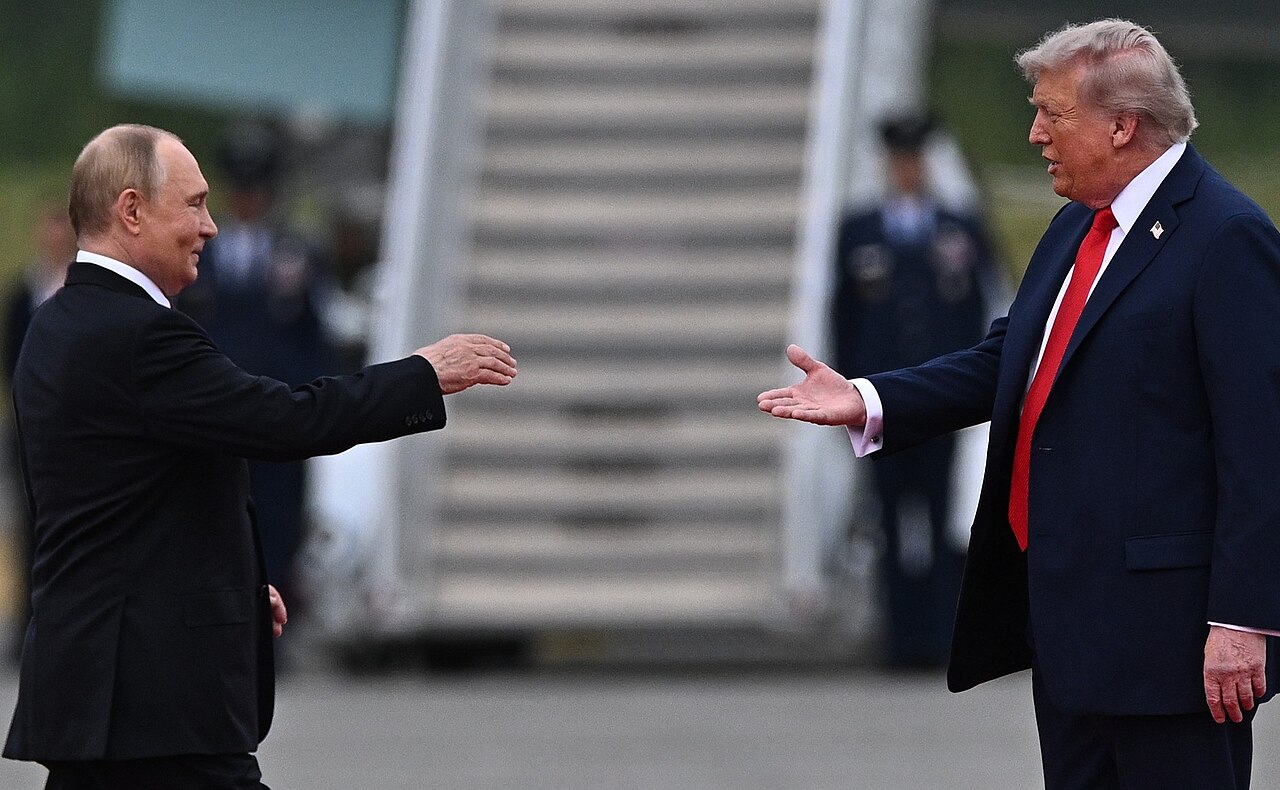 Putin adviser erupts over failed Trump deal: "The Americans promised to ...