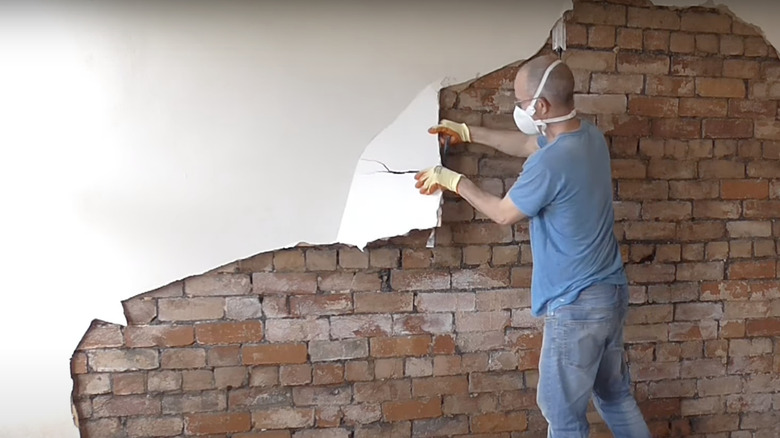 Mistakes Everyone Makes When Using Venetian Plaster