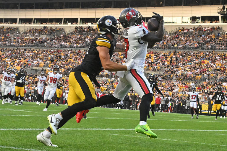 PFF Grades from the Buccaneers preseason win over the Steelers