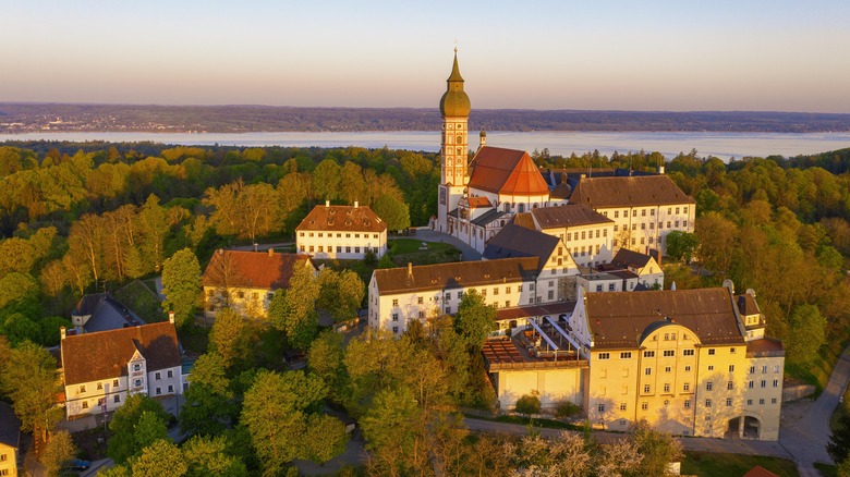 Rick Steves' All-Time Favorite Beer Garden Is Hidden Away In A ...