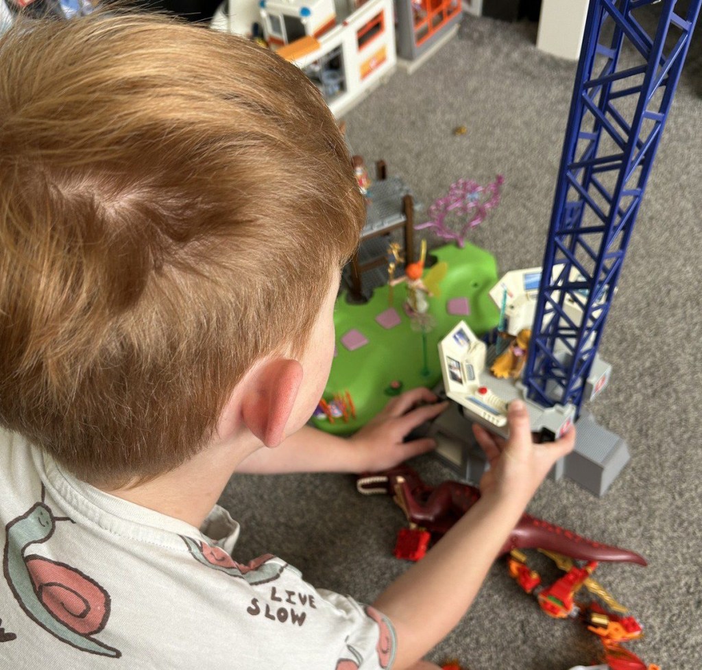 I limit my children’s screen time with these 4 simple rules