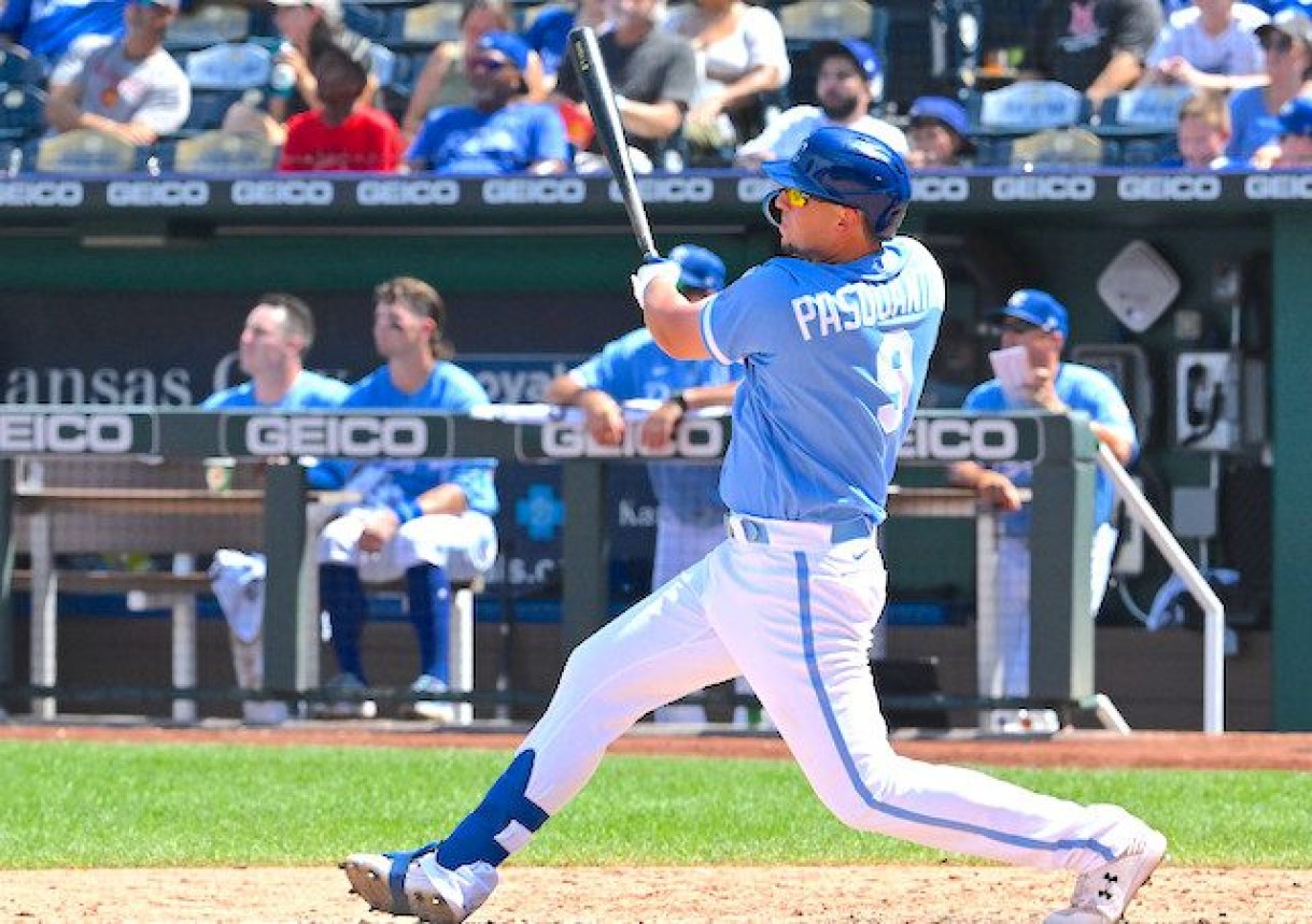 Vinnie Pasquantino undergoes hand surgery, set to miss 4-6 weeks