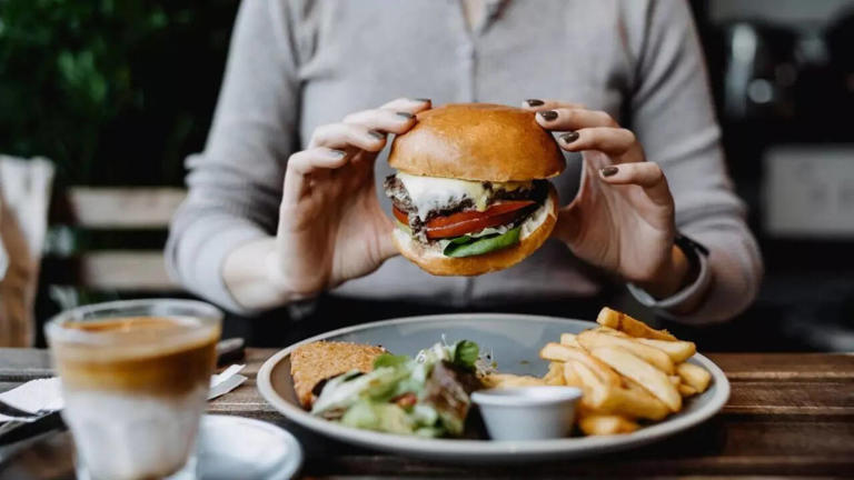 Craving some burger and chips? According to the AHA, these are the best ...