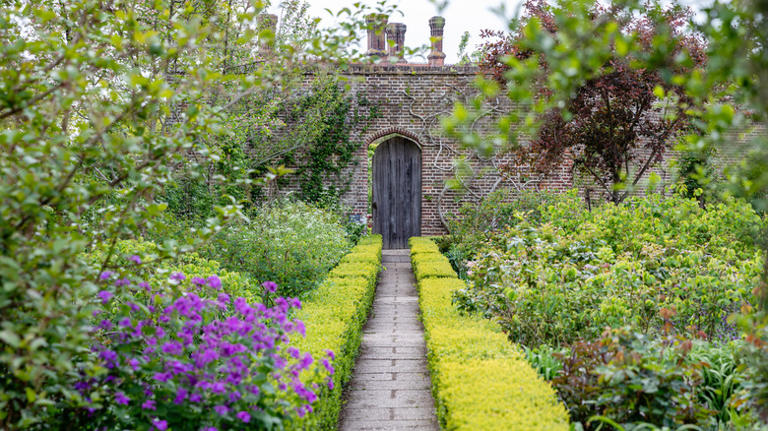 One Of Rick Steves' Favorite Botanical Gardens In Europe Is Hidden In A ...