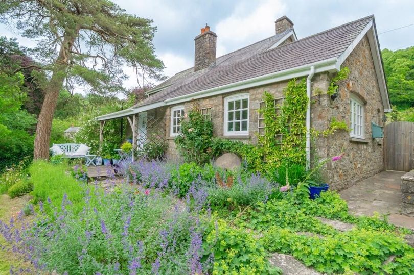 Beautiful old stone mill packed with character in a truly idyllic location