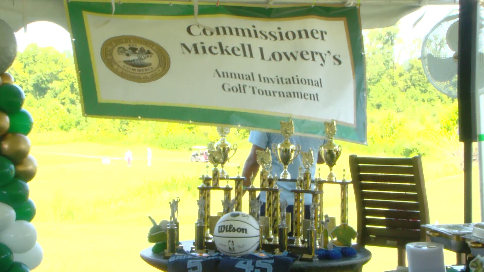 Mickell Lowery hosts 5th annual celebrity golf tourney