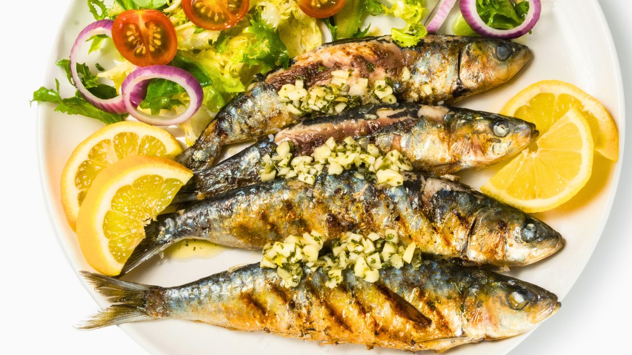 14 Unexpected Calcium-Rich Foods for Stronger Bones Without Dairy