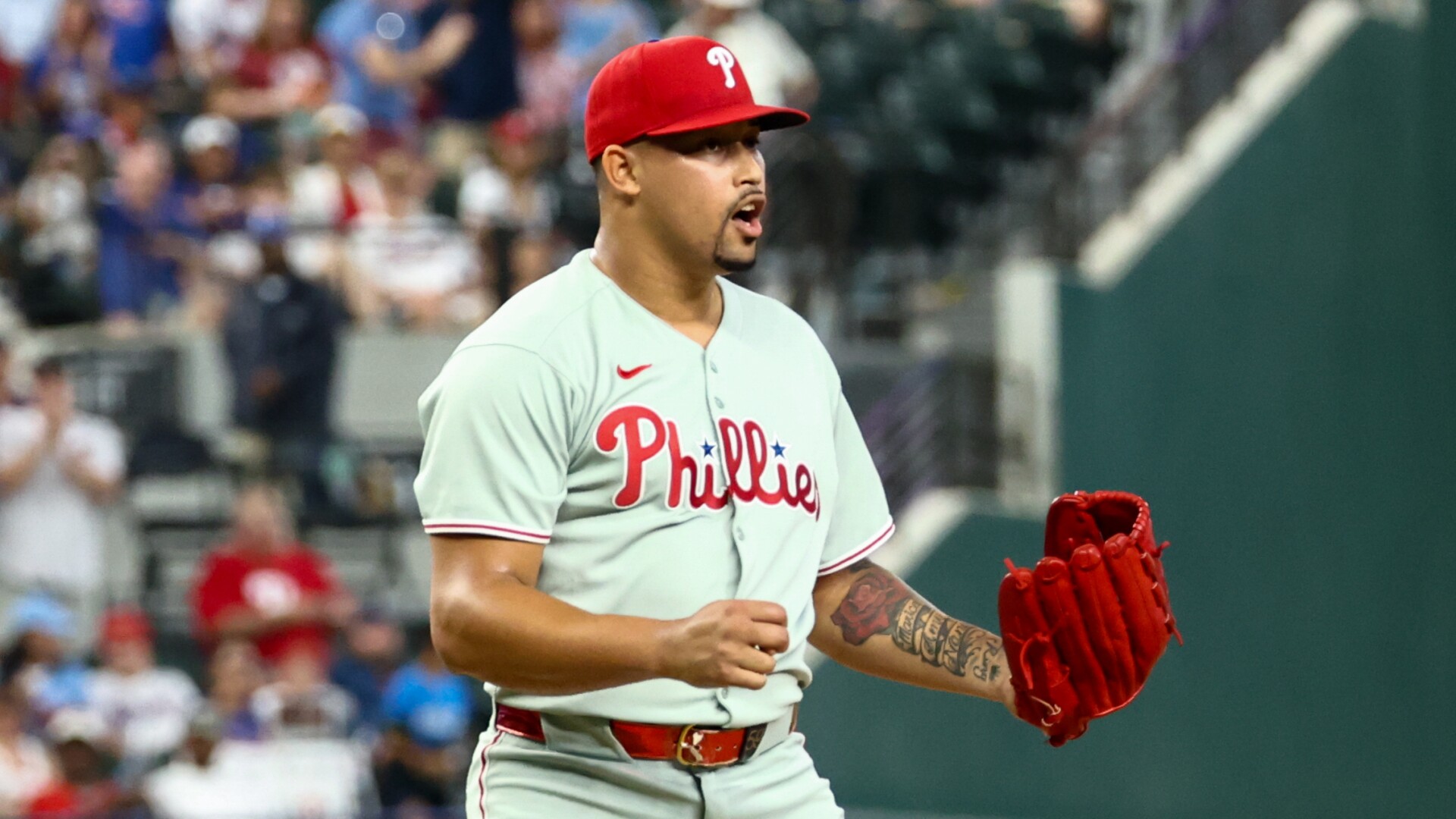 Phillies closer Jhoan Duran fine a day after taking liner off right ankle