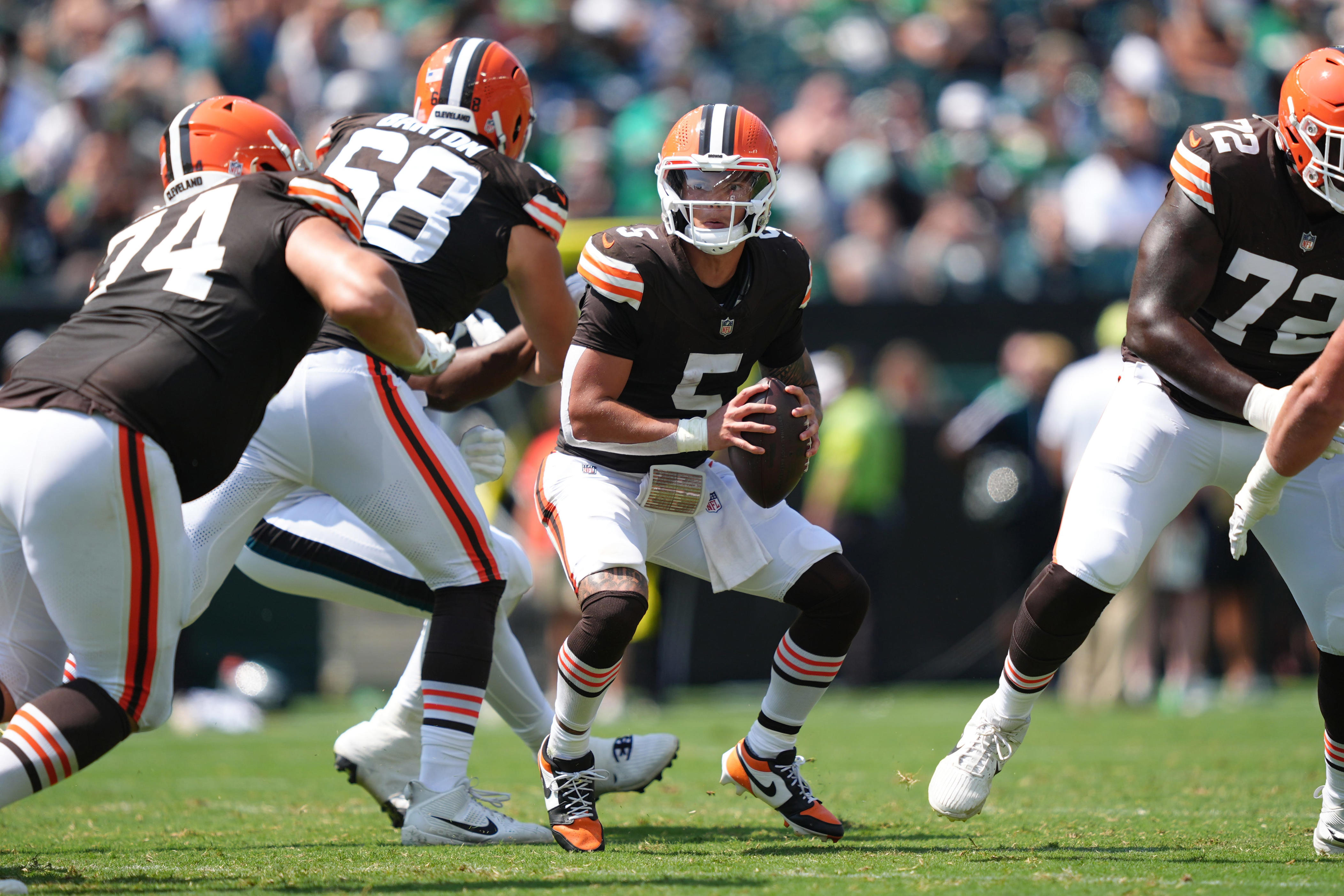 Browns Twitter reacts to Dillon Gabriel's debut and win over Eagles