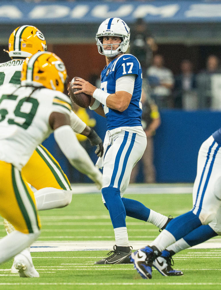 Daniel Jones named starter for Colts for 2025 season, beating out ...