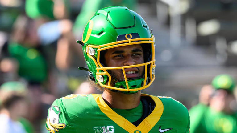 Oregon Ducks' Quarterback Competition Heating Up?
