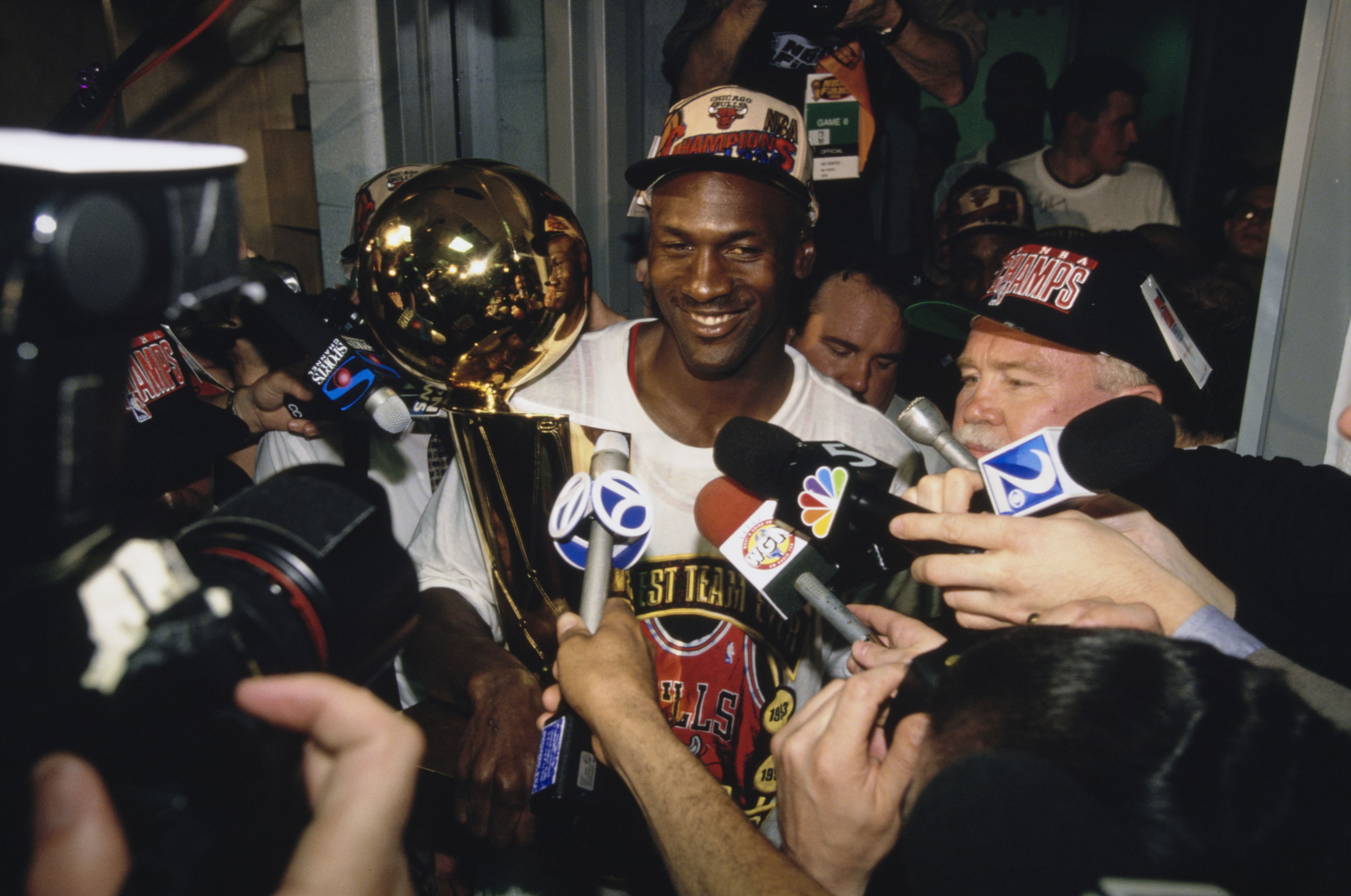 EX-Laker Recalls Michael Jordan’s Legendary Jordan Dome Games