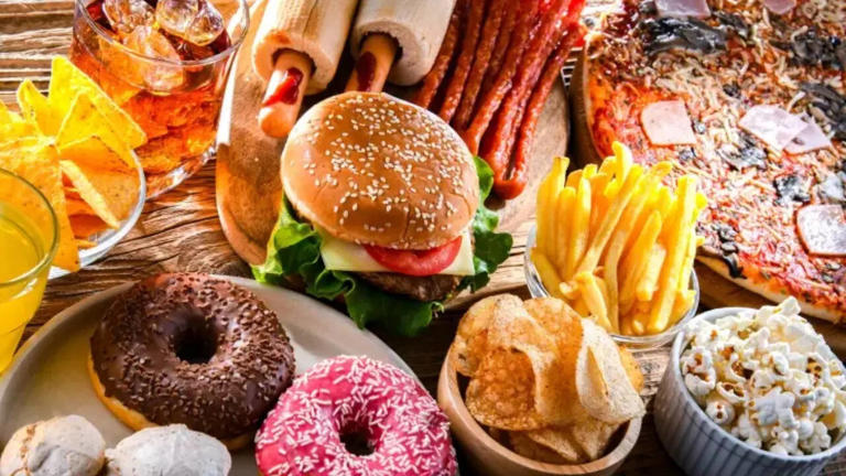 Craving some burger and chips? According to the AHA, these are the best ...