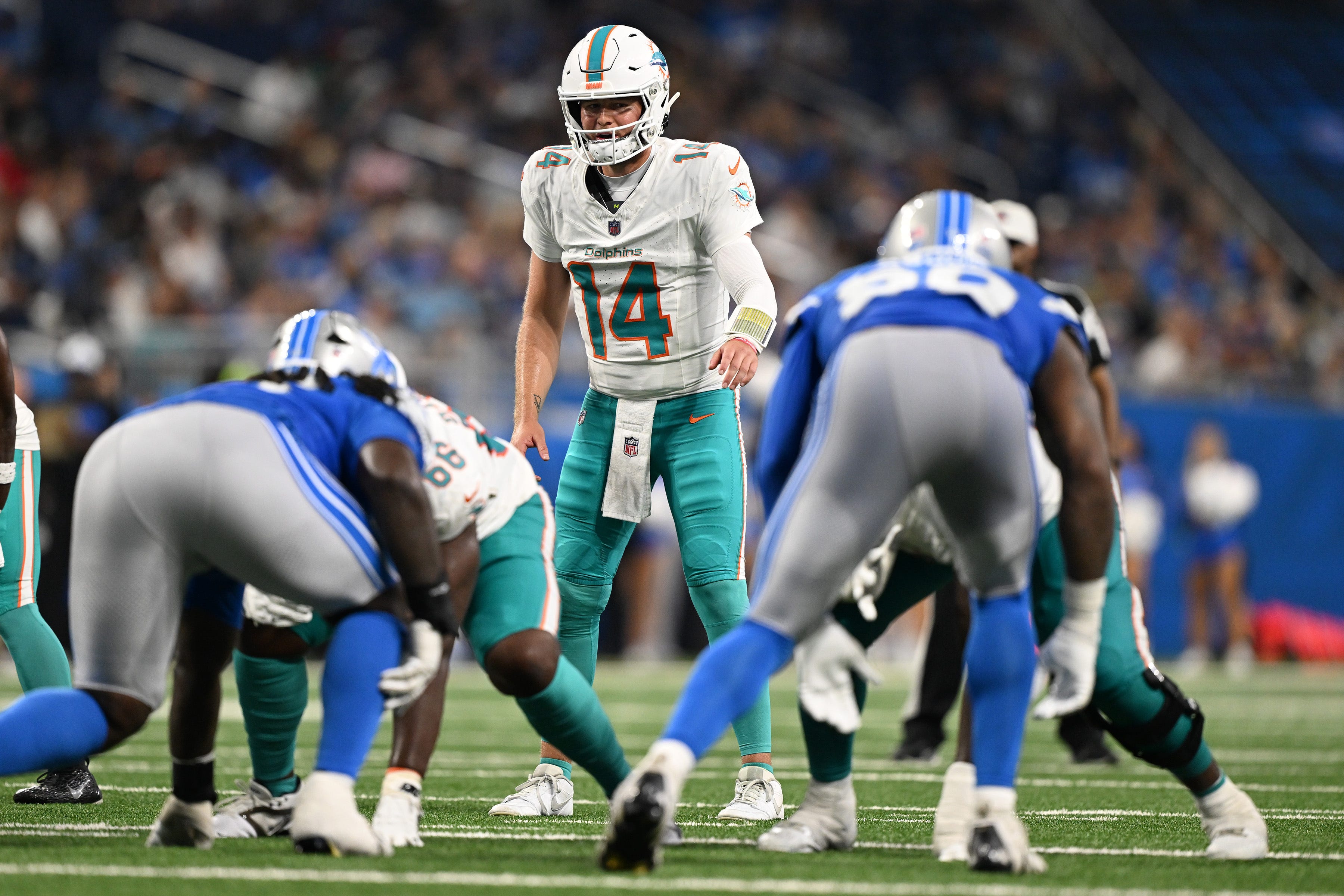 Mike McDaniel 'not going to overreact to results' after Quinn Ewers ...