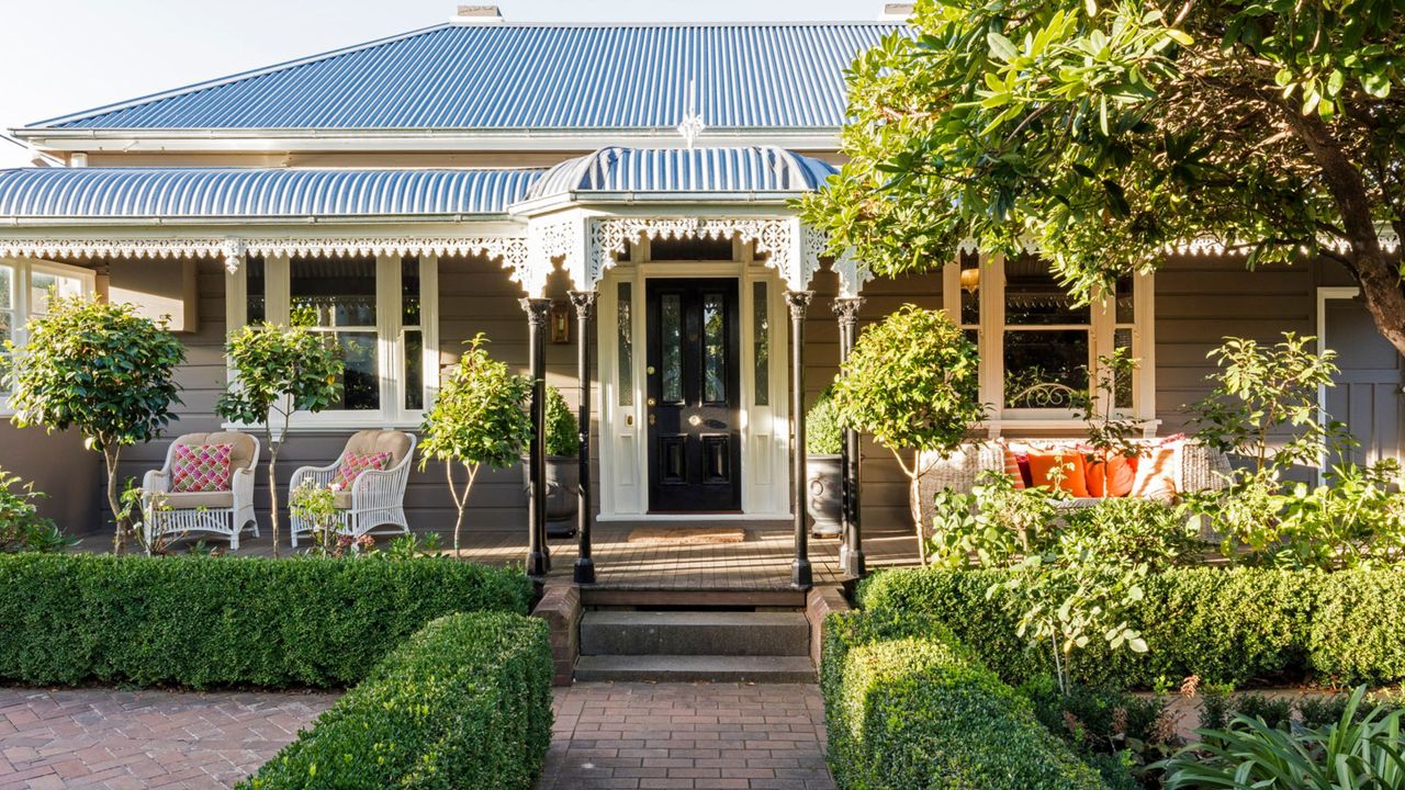 4 Front Door Design Mistakes You've Made That Are Probably Ruining Your ...
