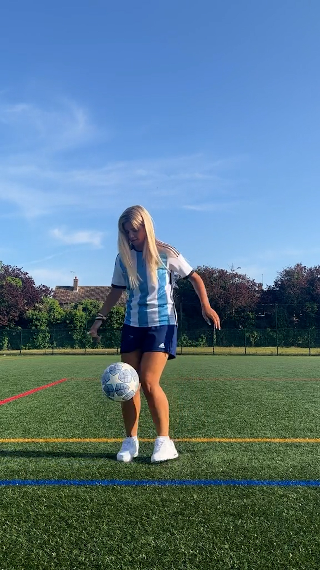 Fresh Ideas for Ball Juggling Movements – Soccer