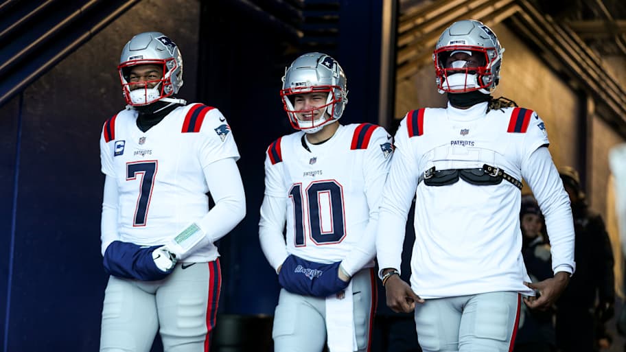 Former Patriots QB Already on Thin Ice After Getting Kicked Out of New ...