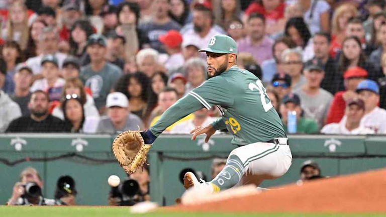 Red Sox Can’t Trust First Baseman in the Final Stretch of the Season