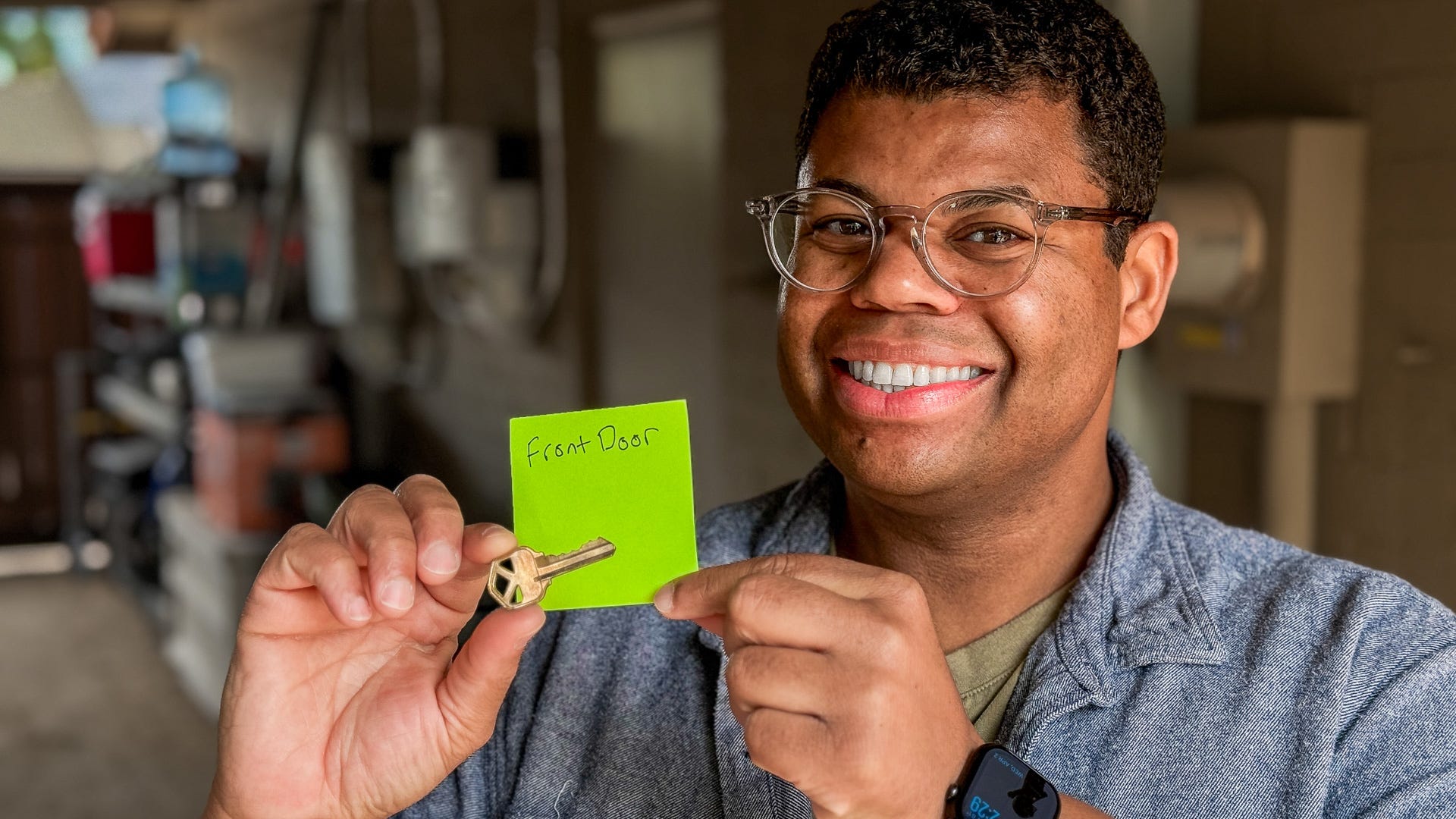 How to copy a key and keep track of the doors they unlock: Video