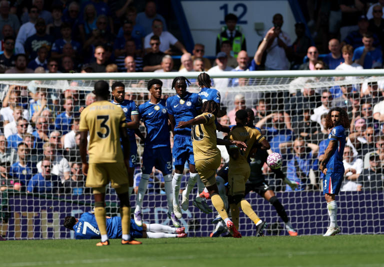 Why did VAR disallow Eberechi Eze’s free-kick goal for Crystal Palace ...