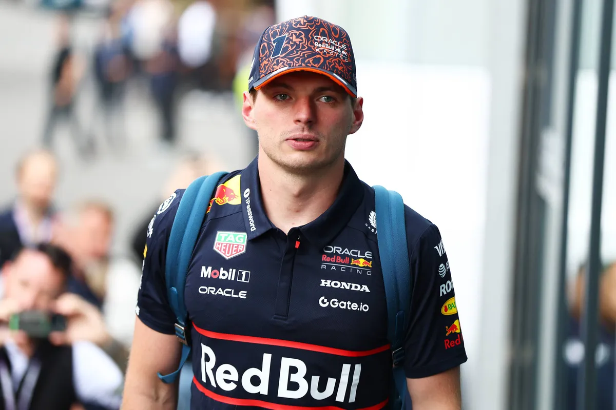 Dit zijn de (ex-)vriendinnen van Red Bull-coureur Max Verstappen!