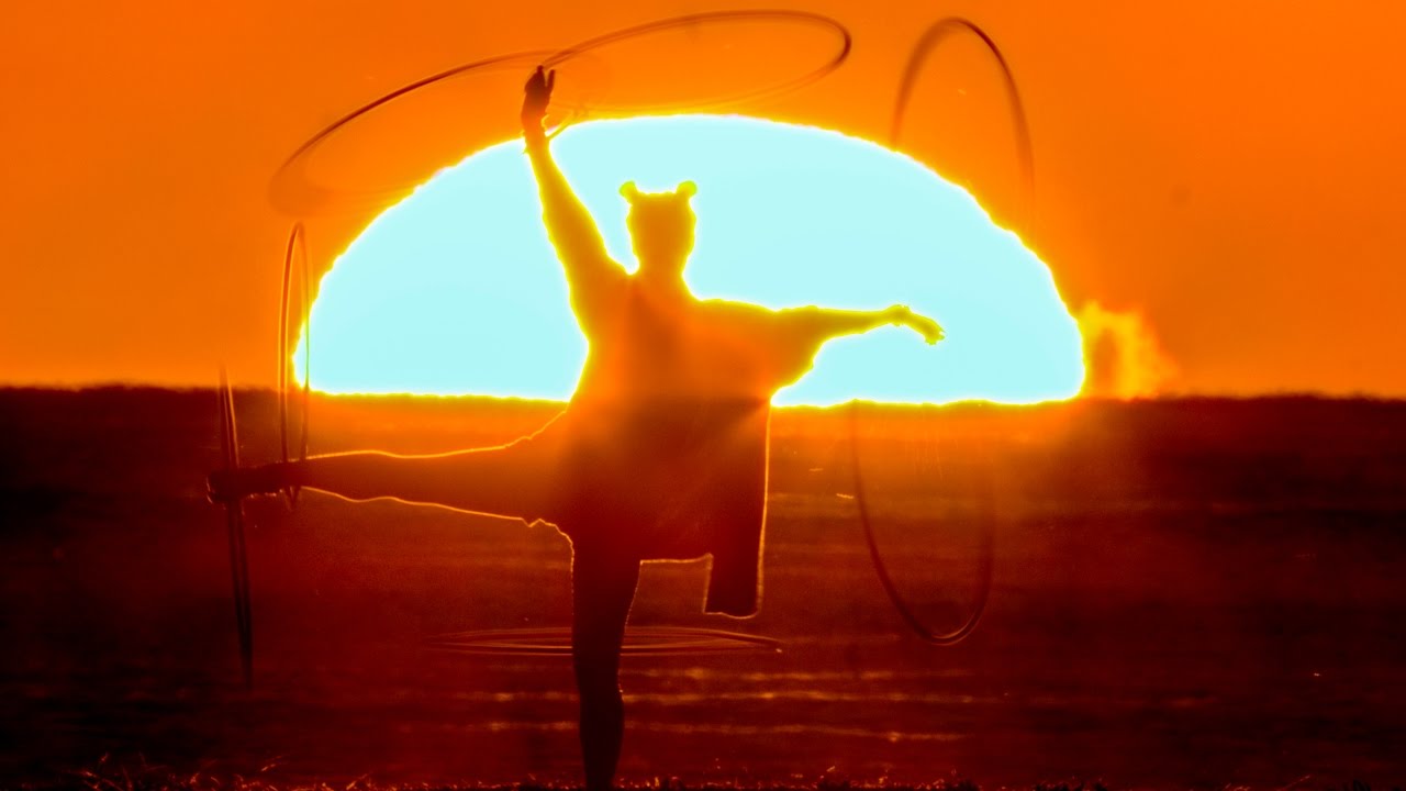 Hula-Hoop-Tricks – Königin der Reifen