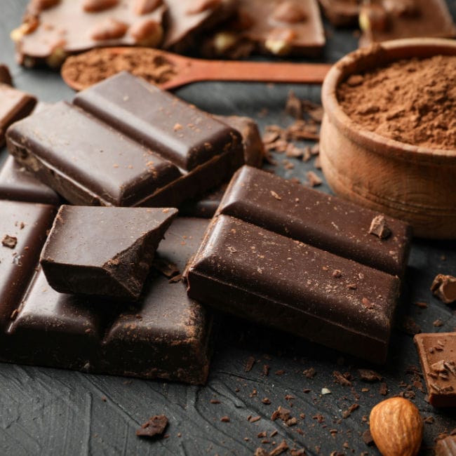11 Essential Snacks To Munch On For A Healthy Brain Over 40