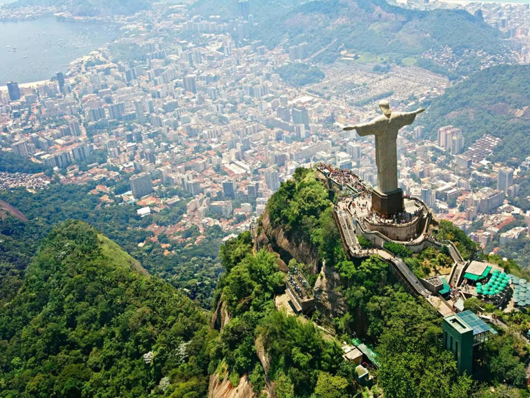 Did you know this one spot in India covers all seven wonders of the world?