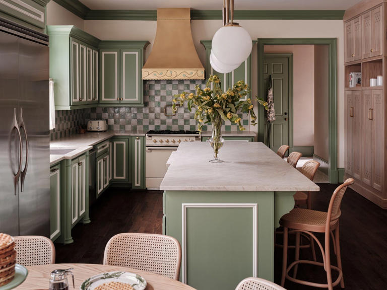 This Contemporary Atlanta Home Is Filled with Vintage Treasures