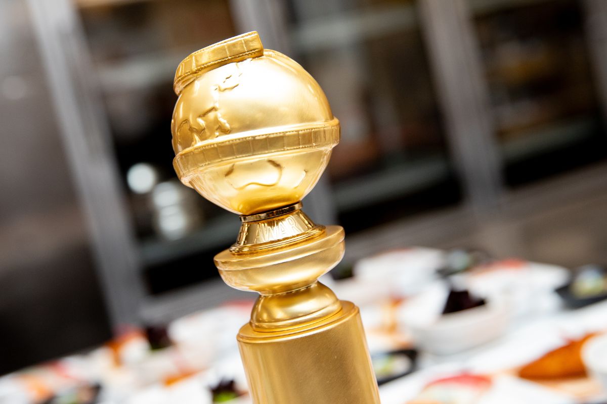 3-Time Golden Globe Nominee Reveals He's Been Sober for a Year