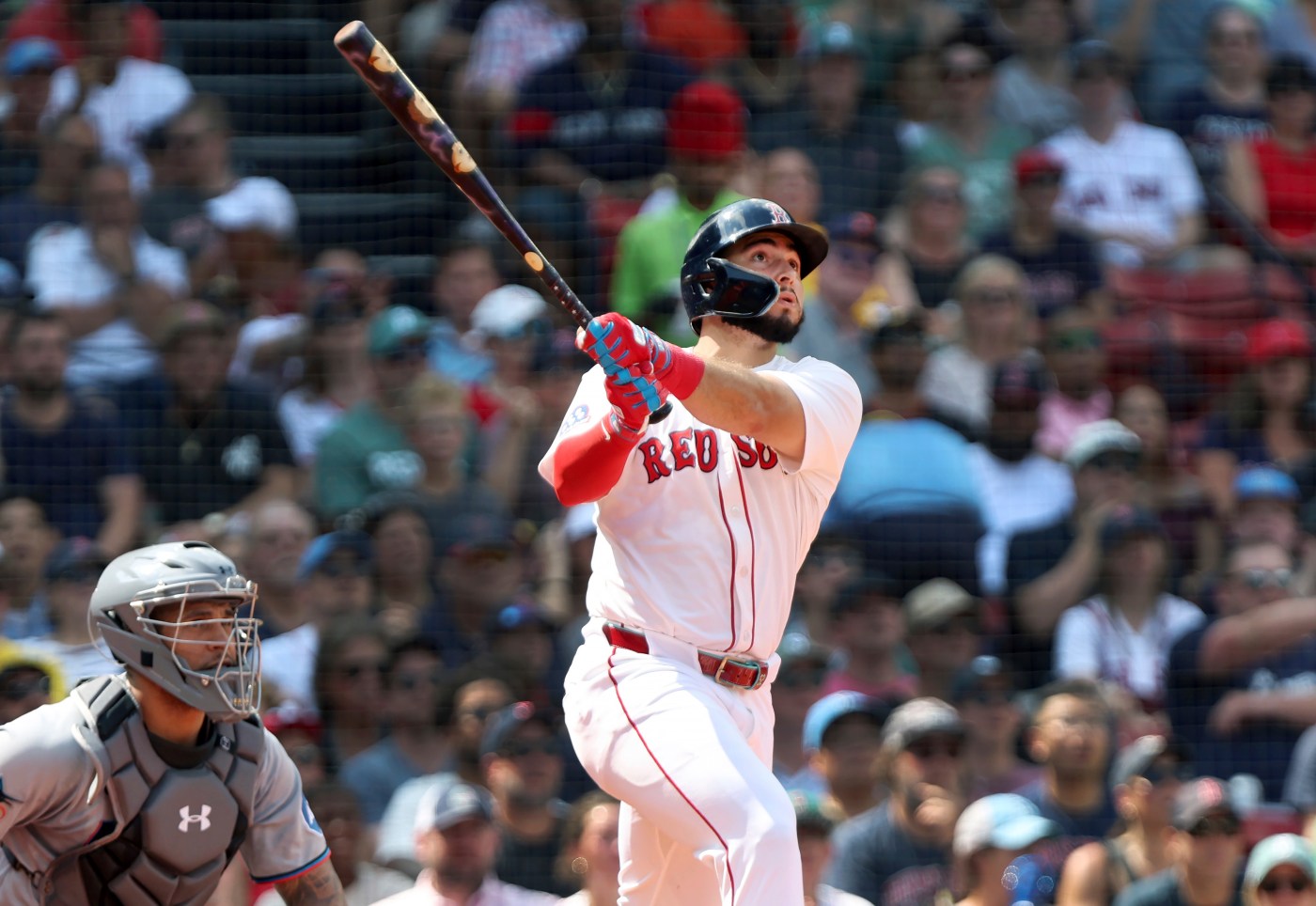 Red Sox outfielder explains bizarre broken bat incident: 'It was weird'