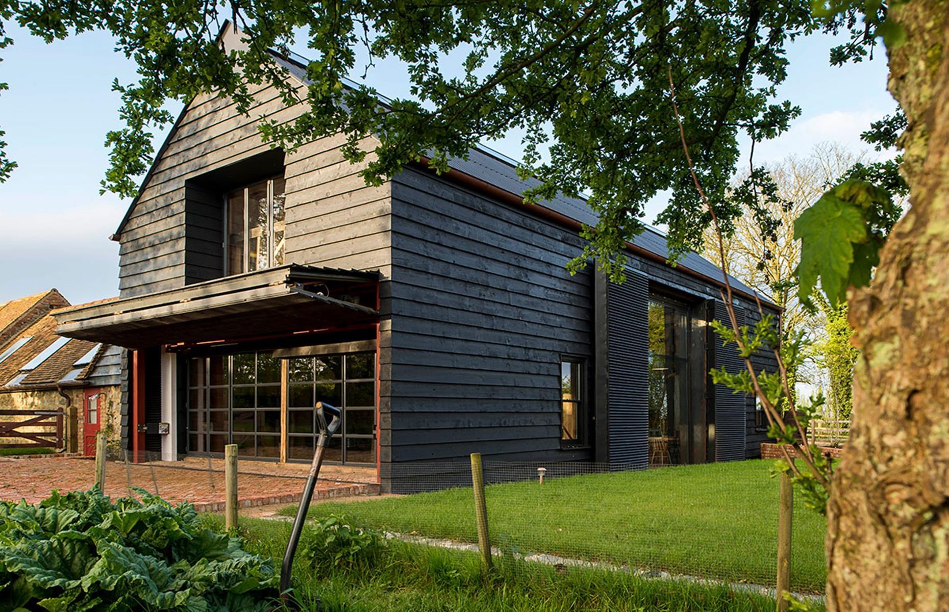 9 beautiful barns with stunning views