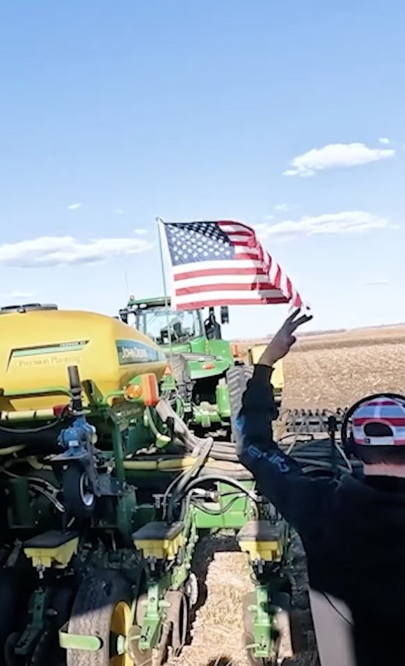 Neglecting Every Job To Move Progress Forward!