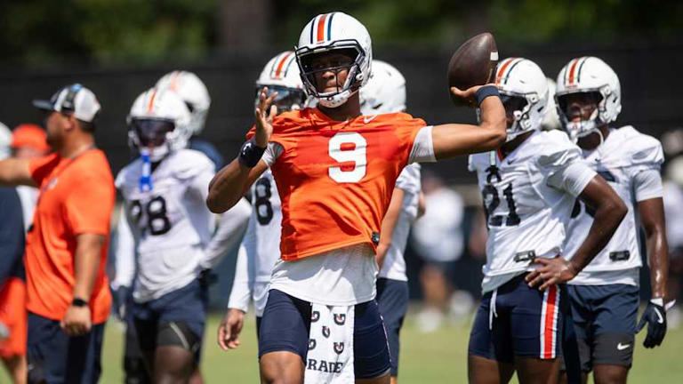 Would Deuce Knight Be Notre Dame's Starting QB If He Hadn't Left?