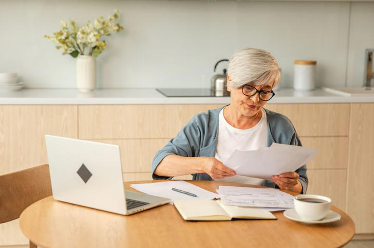 DWP issues update on calls to change current state pension age