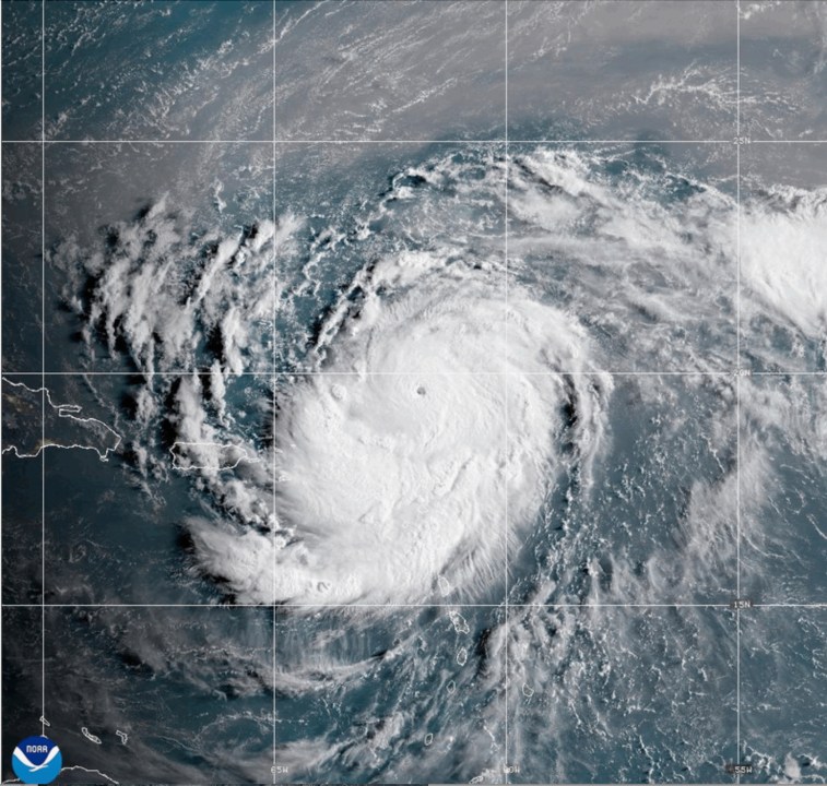 Watch: Storm chasers fly directly into eye of Category 5 Hurricane Erin