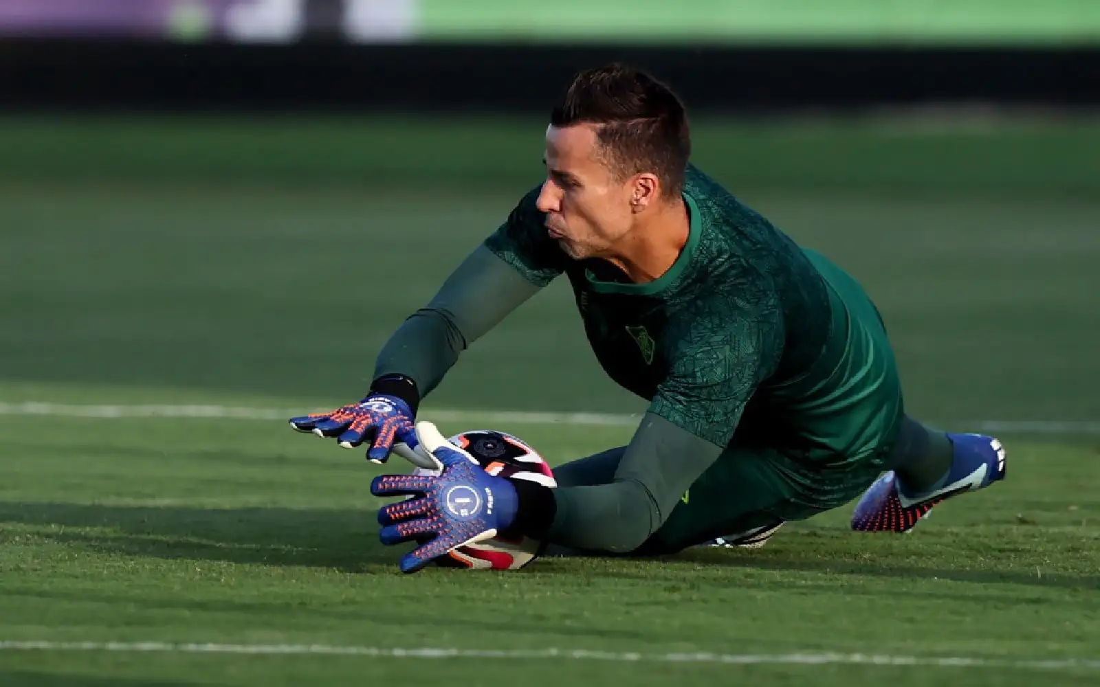 Brazilian goalkeeper Fabio equals Shilton’s record for most games played