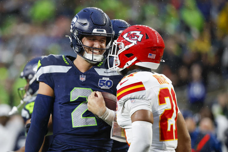 The All-22: Klint Kubiak's Offense Looks Like Early Juggernaut For ...