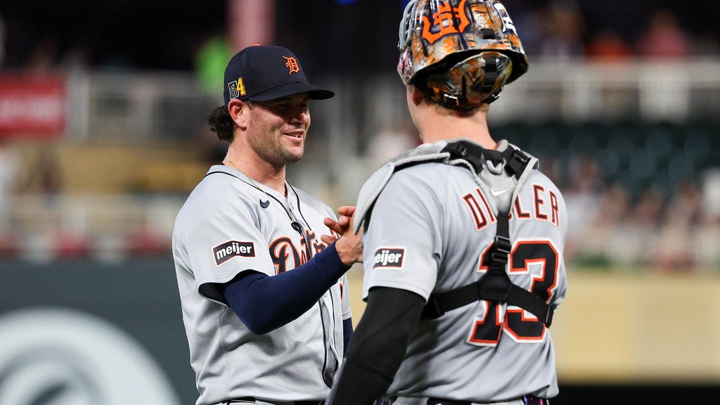 Tigers roll past Minnesota Twins 8-5 after late rally by Detroit